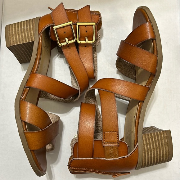 Material Girl | Shoes | Material Girl Danee Strappy Sandal Heels | Poshmark